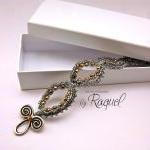 Micro-macrame Bracelet Tutorial on Luulla